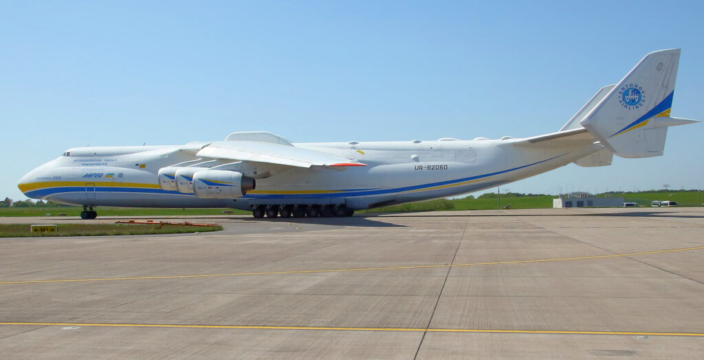 Antonow An-225 Mrija - Das größte Flugzeug der Welt