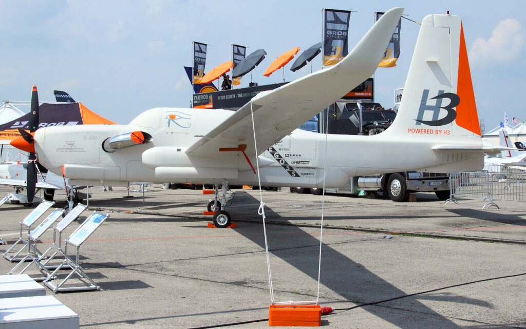 Grob G 520NG, Grob G 520T und Grob G 520 Egrett - Aufklärer