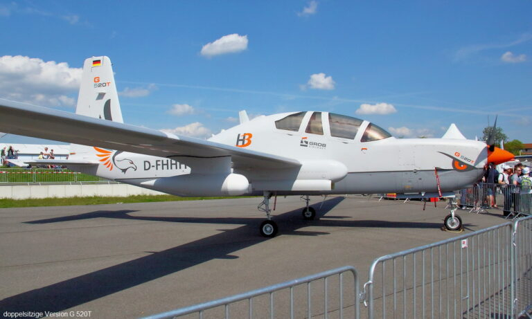 Grob G 520NG, Grob G 520T und Grob G 520 Egrett - Aufklärer