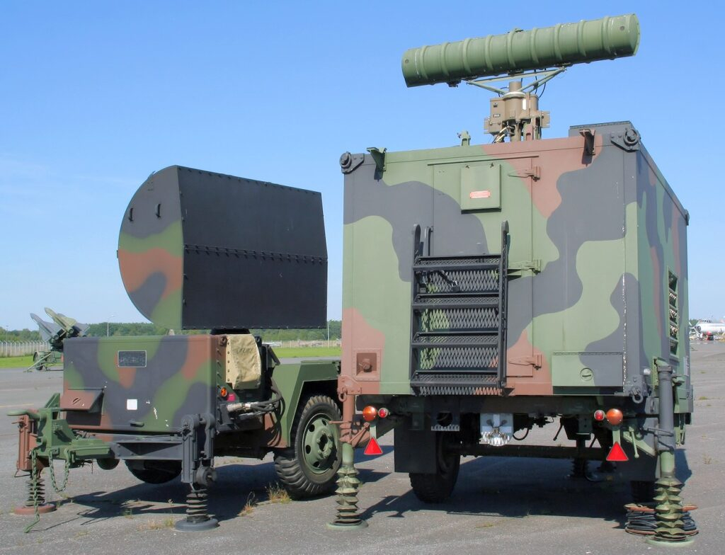 HAWK Flugabwehrraketensystem - FlaRak-System - Startgerät mit 3 ...