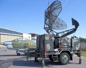 HAWK Flugabwehrraketensystem - FlaRak-System - Startgerät mit 3 ...