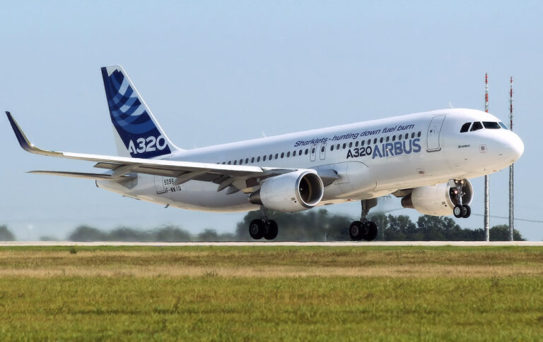 Airbus A320 mit Sharklets - Sharklets ersetzt die Winglets