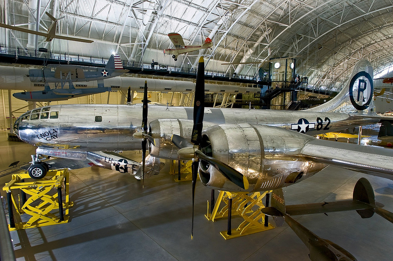 Boeing B-29 Superfortress - warf die 1. Atombombe über Hiroshima