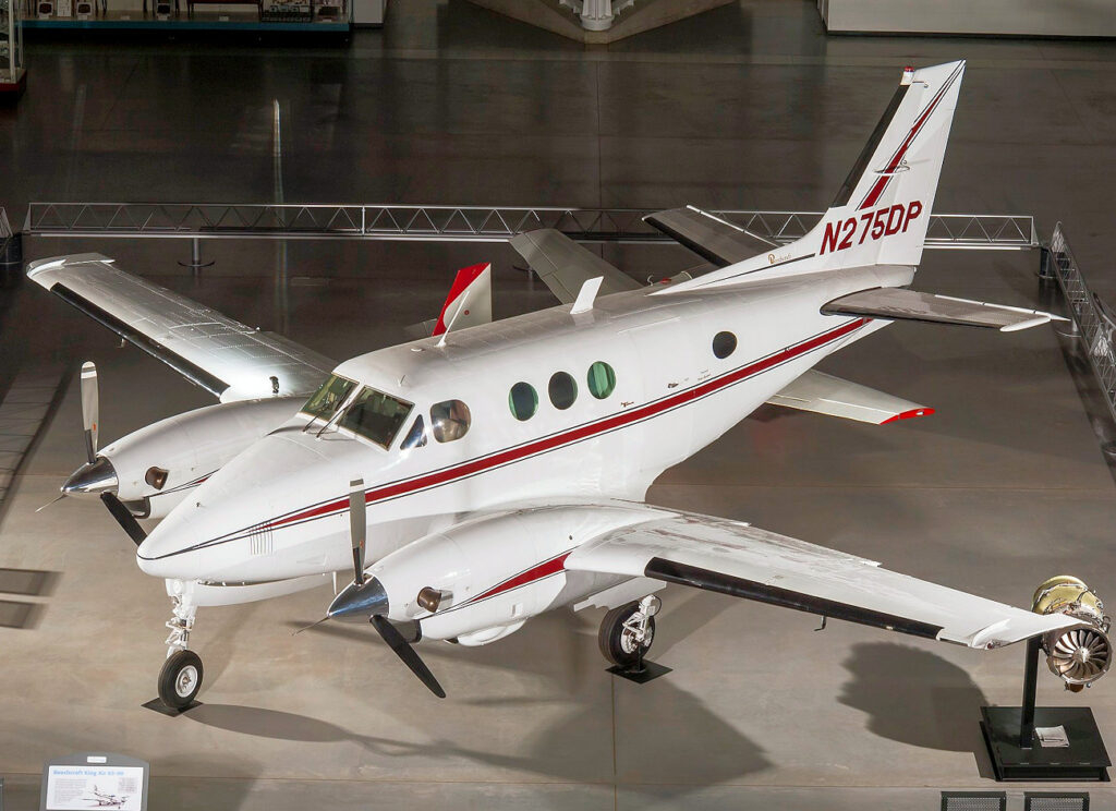 Beechcraft King Air 65-90 - Turbopropflugzeug mit Druckkabine