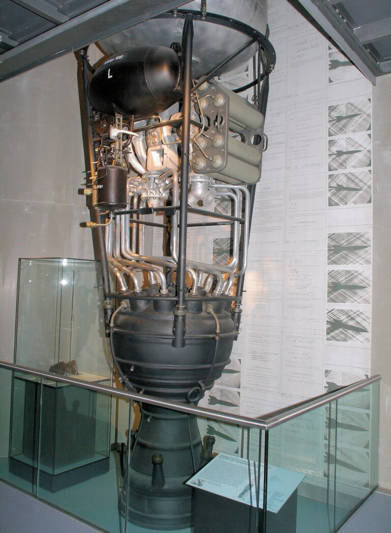 V2 Rakete - Aggregat 4 - erste Großrakete mit Flüssigkeitstriebwerk